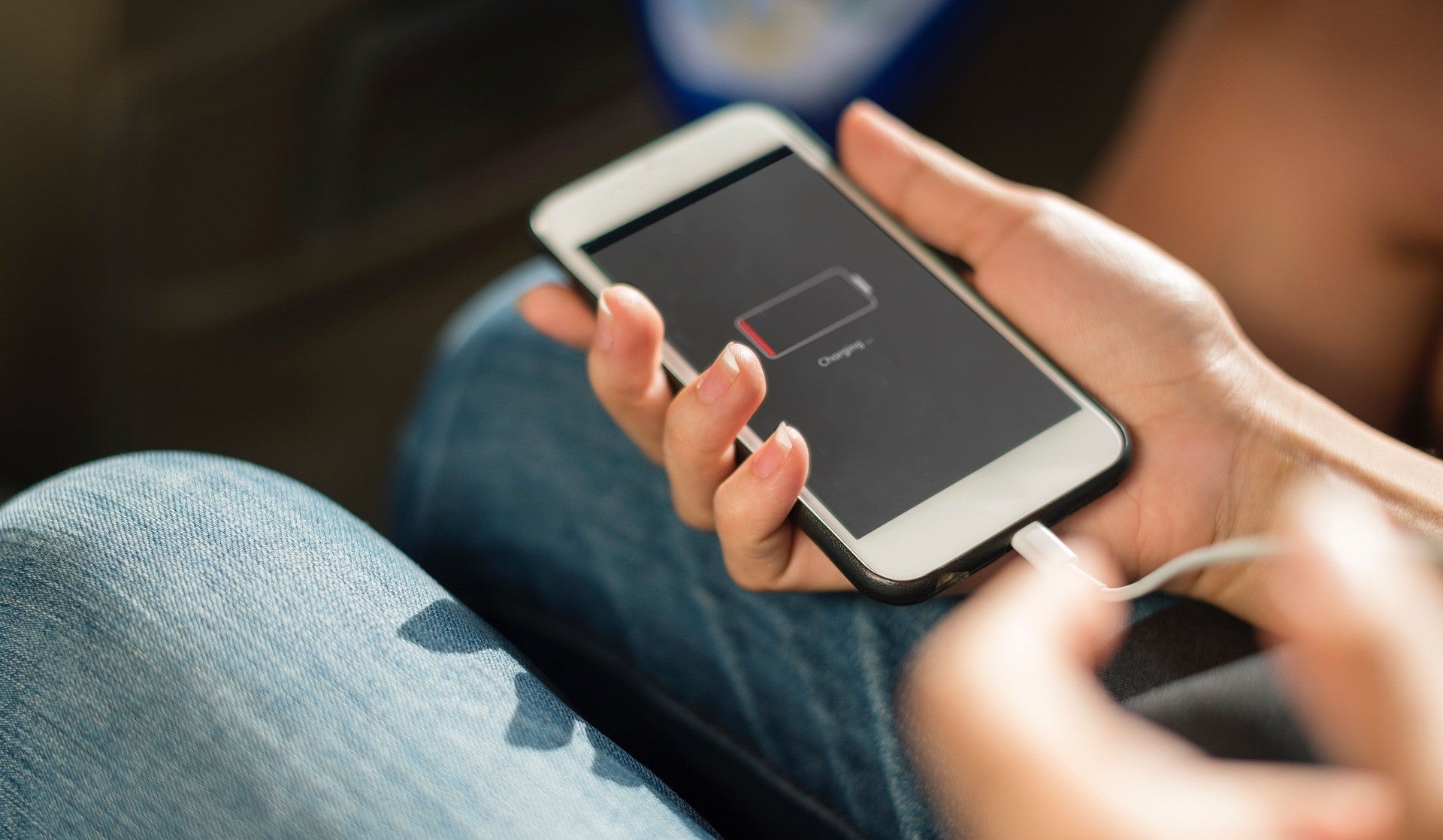 Secrets to keeping your phone battery alive – Happytel